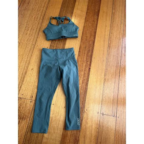 Lorna Jane S Cropped Set Euc Worn Once Crop Top And Depop
