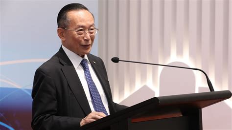鄭若驊丈夫潘樂陶透過基金向理大捐一億元 助建兩所冠名研究院