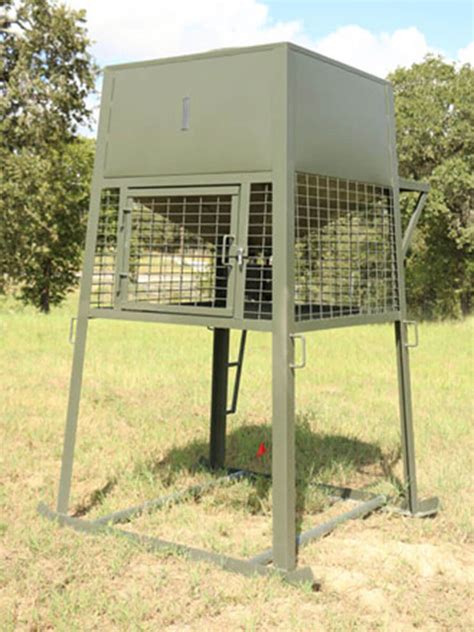 Broadcast Feeders Atascosa Wildlife Supply Inc Jourdanton Texas