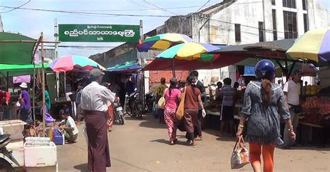 ပြည်မြို့ မြို့မဈေးကြီးတွင် အမှိုက်ခွန် အတင်းအကျပ် ခြိမ်းခြောက်ကောက်ခံနေ