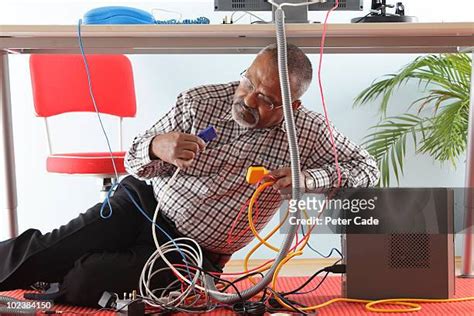Computer Malfunction Photos And Premium High Res Pictures Getty Images