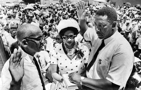 Charles Evers Samepassage