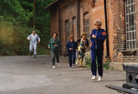 Elsa Lystad Čsfd Cz