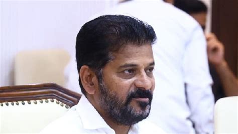 తండ్రీ కొడుకుల ఉద్యోగాలు ఊడగొడితే మీకు ఉద్యోగాలు వదిలిపెట్టని సీఎం