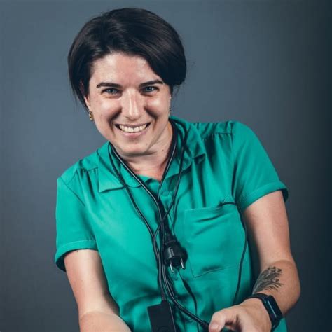 Julie Colombier Julie Colombier Solea • Threads Say More