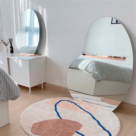 ส่งฟรี กระจก กระจกแต่งห้อง กระจกเงาไร้ขอบ ขนาด 100x75 Cm