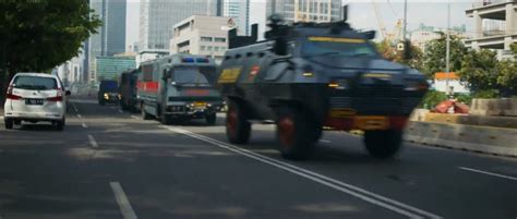 IMCDb Org 2012 Shinjeong S 5 Barracuda 4x4 APC In 22 Menit 2018