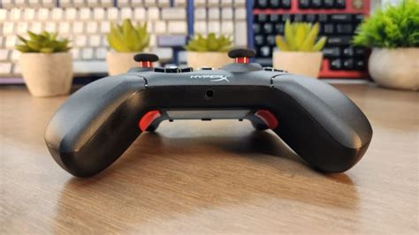 Hyperx Clutch Gladiate Review Programmable Buttons On A Budget Reviewed