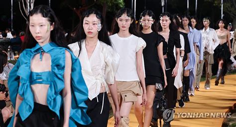 친환경 패션 선보이는 모델들 연합뉴스