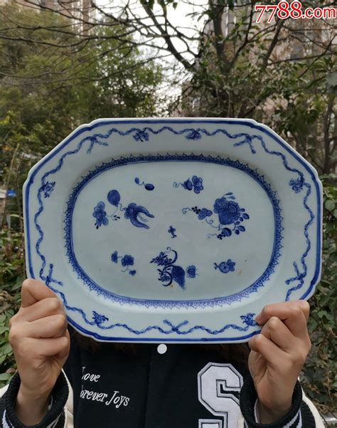 7893清乾隆青花花卉纹长方盘 青花瓷 麟角堂7788收藏 收藏热线