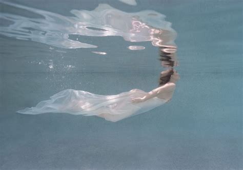 Underwater Self Love Photographer Sunshine Coast • Liz Harlin Photographic