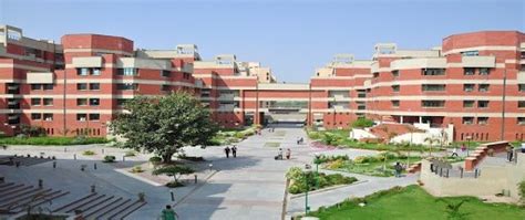 University School Of Information Communication And Technology Usict