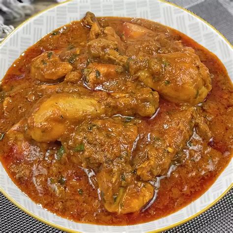 Spicy Indian Chicken Curry Spicy Chicken Curry Recipes How To Make