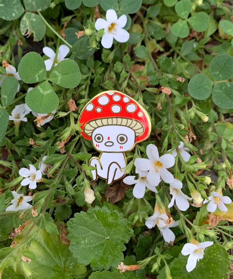 Squish Mush Enamel Pin Hannakin