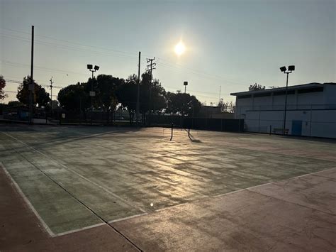 Veterans Park Bell Gardens Public Tennis Courts