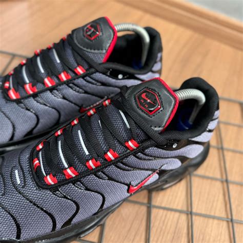 Tênis Nike Air Max Tn Plus Drácula