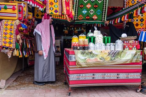 عقوبتها السجن عامين وغرامة 100 ألف إن كنت بائع فاحذر من الترحيب