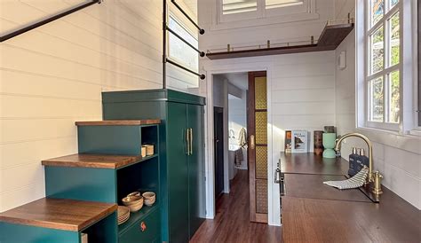 Tasmanian Tiny House Breaks The Norm With A Uniquely Sophisticated Interior Autoevolution