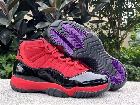 Air Jordan 11ct8012 600 Mens Red And Black Mid Top Sneakers Free
