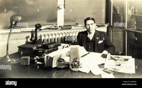 This 1930s Photo Shows A Lawyer In His Office In The Olympia Building