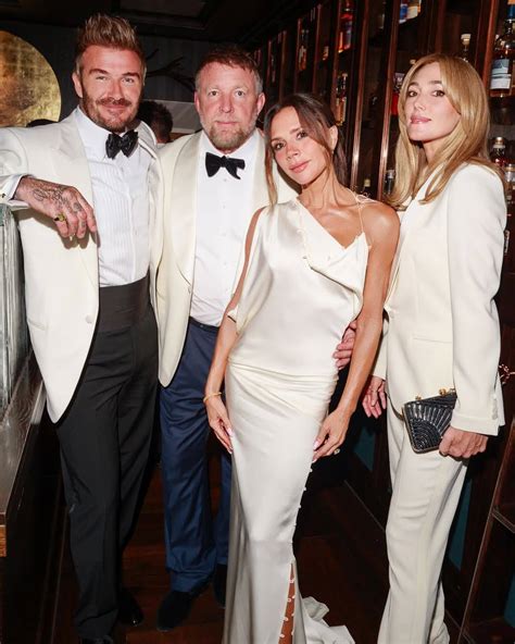 Послания идващи Послания идващи отблизо и далече