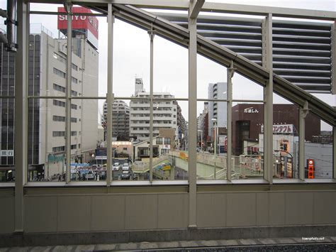 写真243枚武蔵小金井駅北口の紹介 西友と途切れた歩道橋