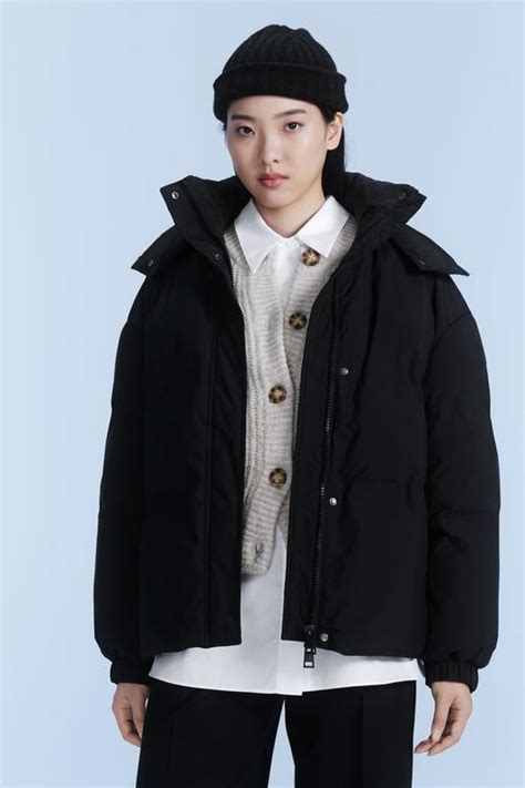 Стеганая куртка Zara в стиле оверсайз р м оригинал — цена 3255 грн в каталоге Куртки Купить