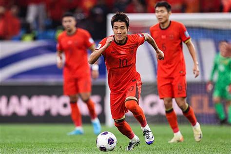 サッカー日本代表に襲いかかる！？ 中国代表の要注意選手とは？ セットプレーを与えると怖い【w杯アジア最終予選】（フットボールチャンネル）｜d