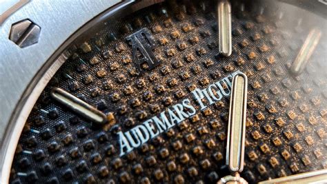 How Does A Watch Dial Turn Tropical