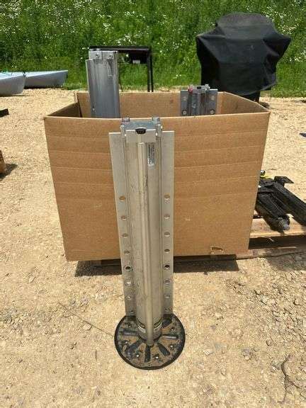 5 Hyd Jacks Lee Real Estate And Auction Service