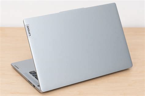 レノボ Ideapad Slim 5 Light Gen 8amdの実機レビュー The比較