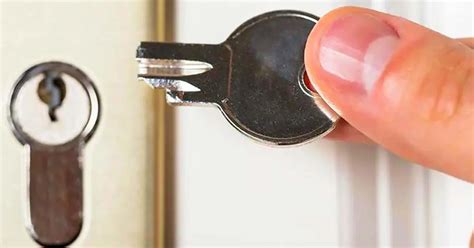 How To Remove A Broken Key 5 Effective Tips
