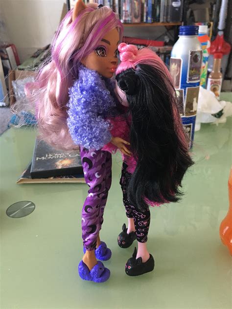 Draculaura X Clawdeen Pics With My Dolls Rmonsterhigh