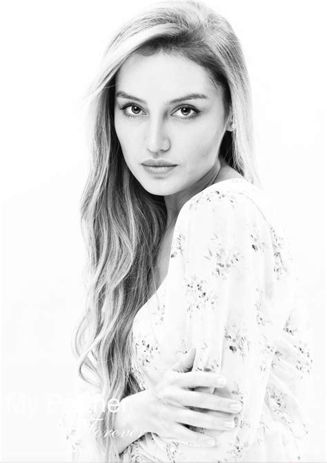 Meet Ukrainian Woman Karina From Kiev Ukraine