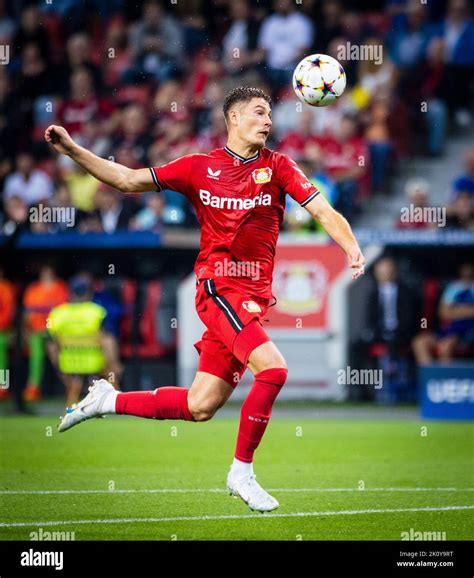 Patrik Schick Leverkusen Bayer Leverkusen Atletico Madrid 13 09