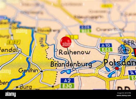 Brandenburg Karte Nahaufnahme Der Brandenburger Karte Mit Roter Nadel Karte Mit Rotem