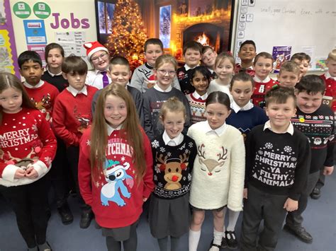 Boundary Primary School Year 5 Christmas Dinner