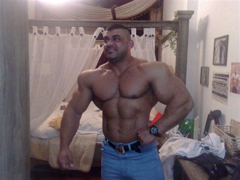Etemp8 Iraqi Bodybuilder Raed Abdul Rahman