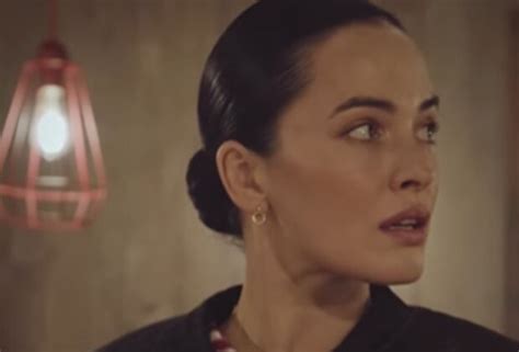 Даша Астафєва у кокетливому образі захопила новою фотосесією Читайте