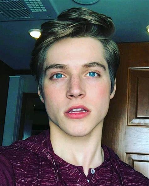 Froy Gutierrez Froy Gutierrez Froy Human