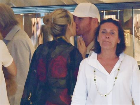 Canelo Alvarez Wife Shop Pack On PDA During Romantic Italian Vacay