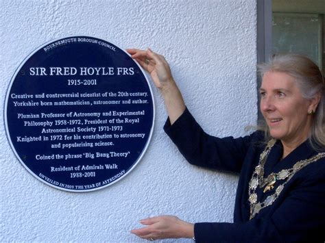 Sir Fred Hoyle Quotes Quotesgram