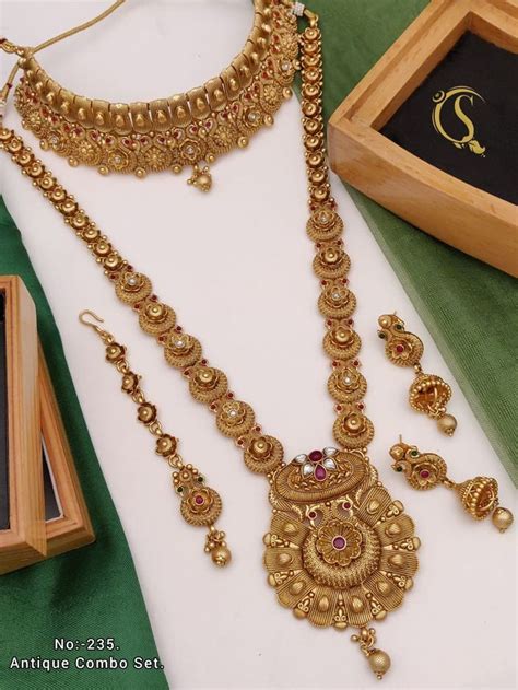 Pin By Sivapriya Natesh On Gold Simple Gold Earrings Brass Necklace