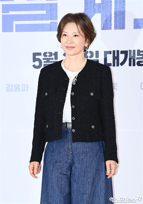 이미숙 우아함의 극치[엑s Hd포토] 엑스포츠뉴스 나무뉴스