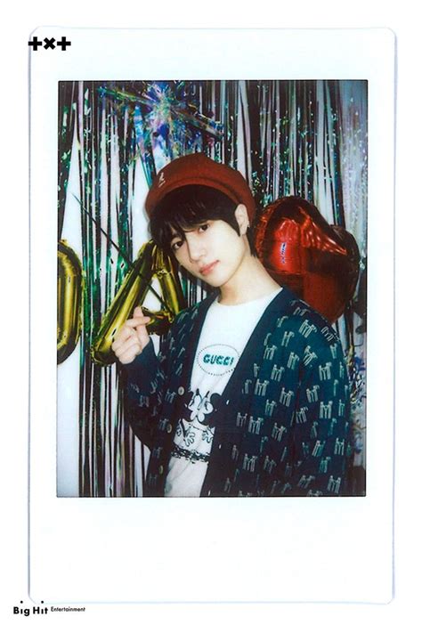 MA Peru 모아 페루 on Twitter Txt Happy holidays Boy groups
