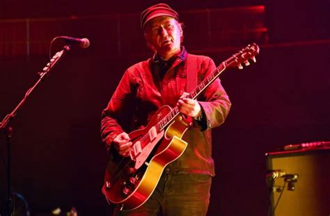 Почина гитаристот на бендот Killing Joke рок музичарот доживеал мозочен удар Скопје мк
