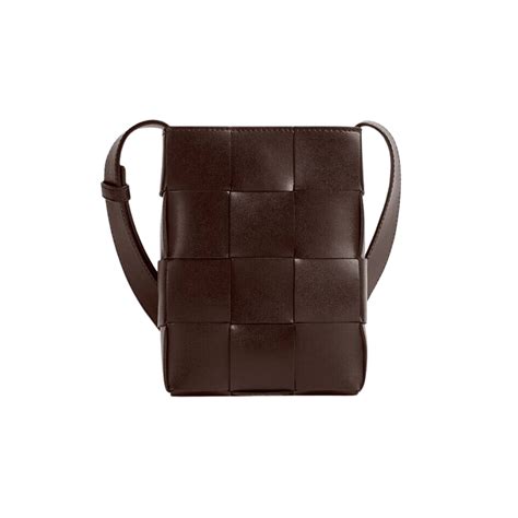 보테가 베네타 미니 카세트백 크로스바디백 라이트 브라운 Bottega Veneta Kream