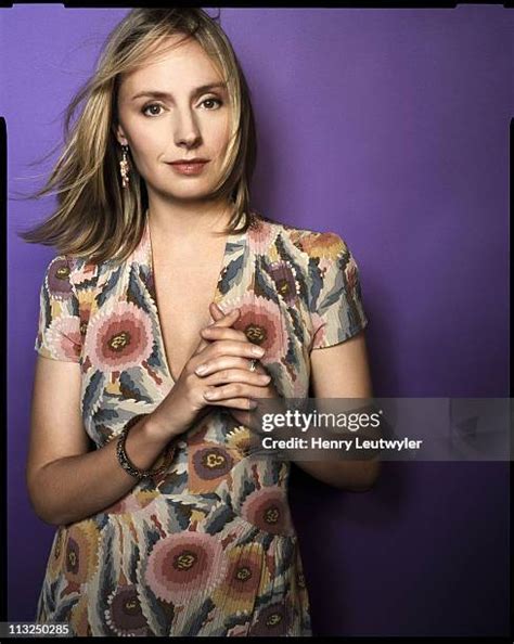 Hope Davis New York Magazine 2003 Photos And Premium High Res Pictures