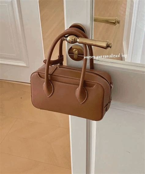 🤎가을하객룩출근룩🤎 레닌 스퀘어 브라운 레더 토트백 가방 에이블리