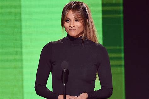 Ciara Diet Weight Age Height And Body Measurements 2017